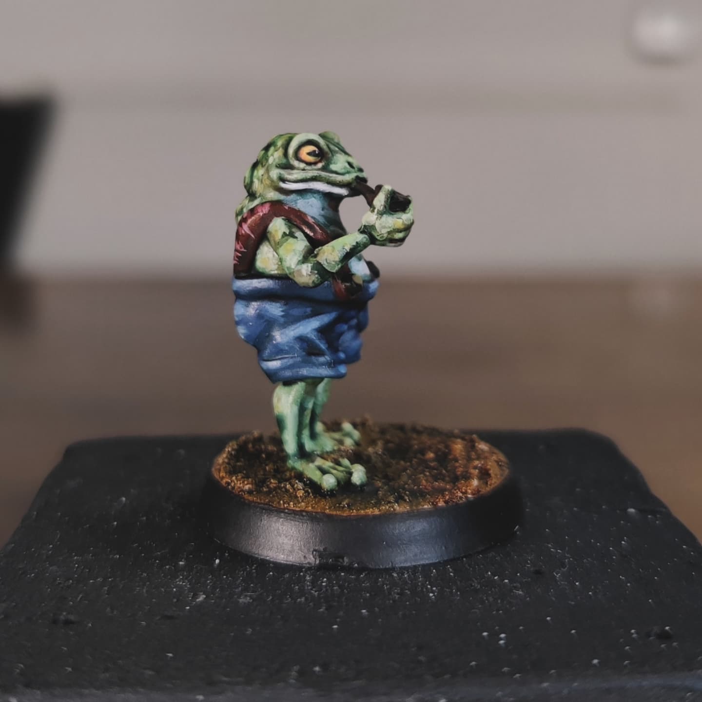 3D Printable Sir Ribbiton - DnD Miniature Frog Gentleman by Tine Fieldling