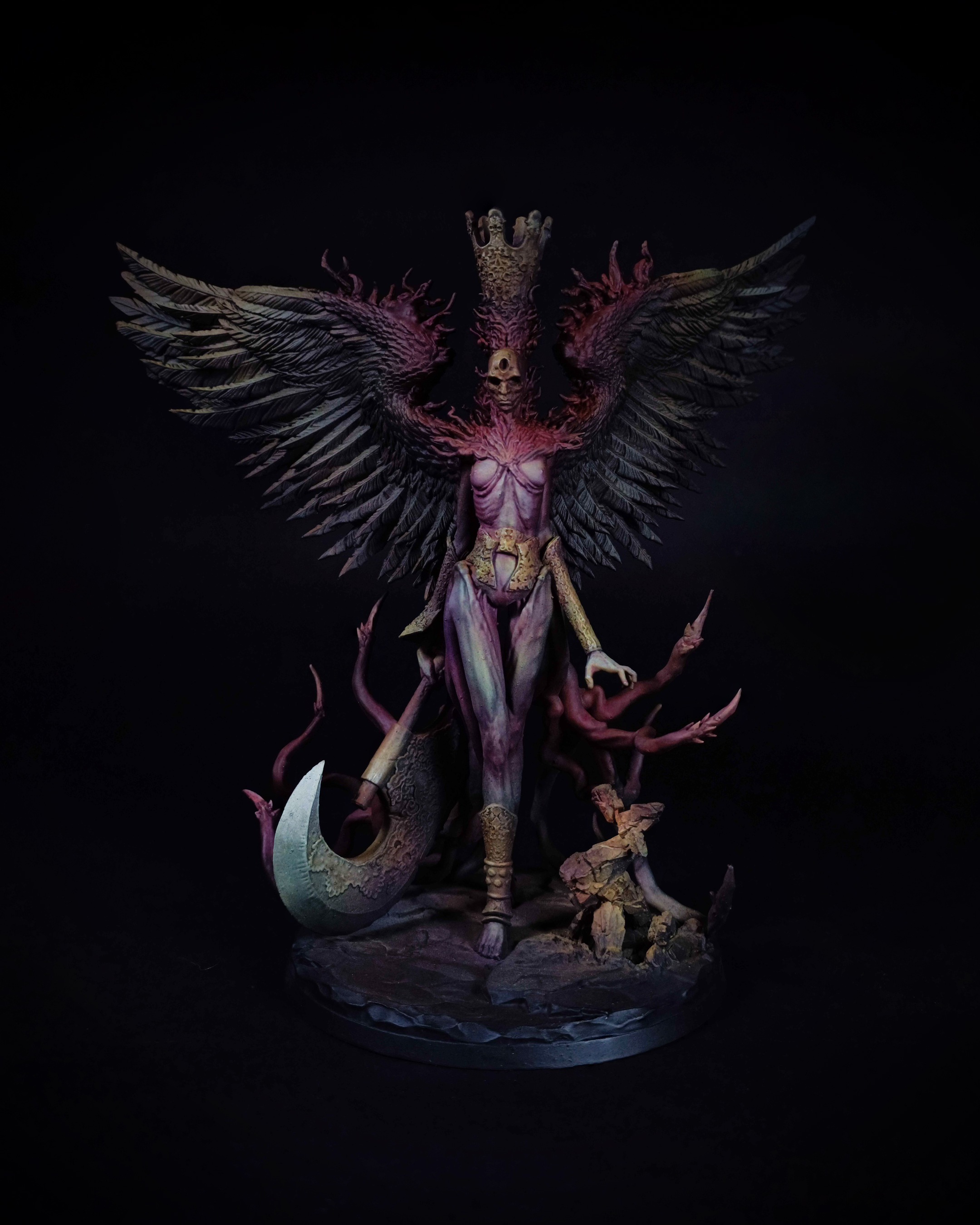 3D Printable Zarael, the Faceless Queen | Echoes of the Seraphim | Eldritch Horrors by Bestiarum ...