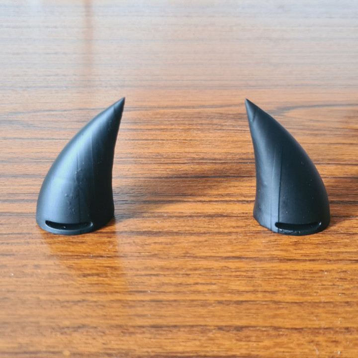 3D Printable Head set horns by Ruben Seij