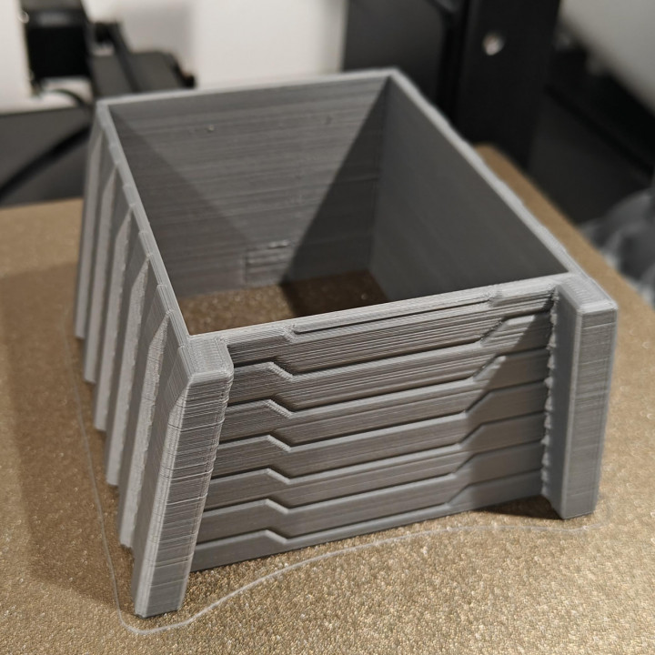 3D Printable Hanger 19 by Sytar