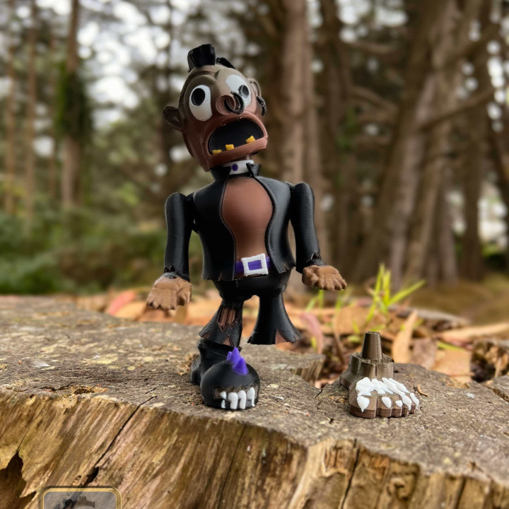 3D Printable Flippin' Zombie by Josh