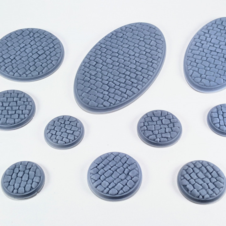 3D Printable 33 Piece Cobblestone Base Set by Custom Miniature Maker