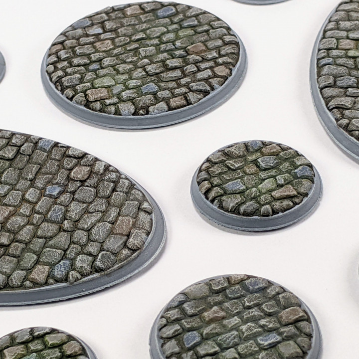 3D Printable 33 Piece Cobblestone Base Set by Custom Miniature Maker