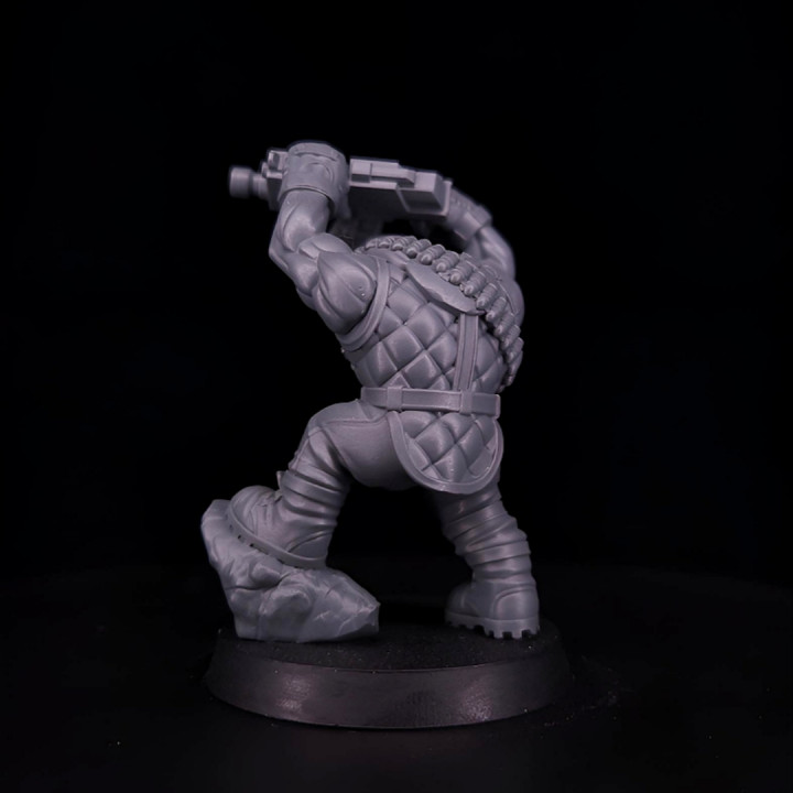 3D Printable Space Orc Crazy Shooter by Hardcore Miniatures