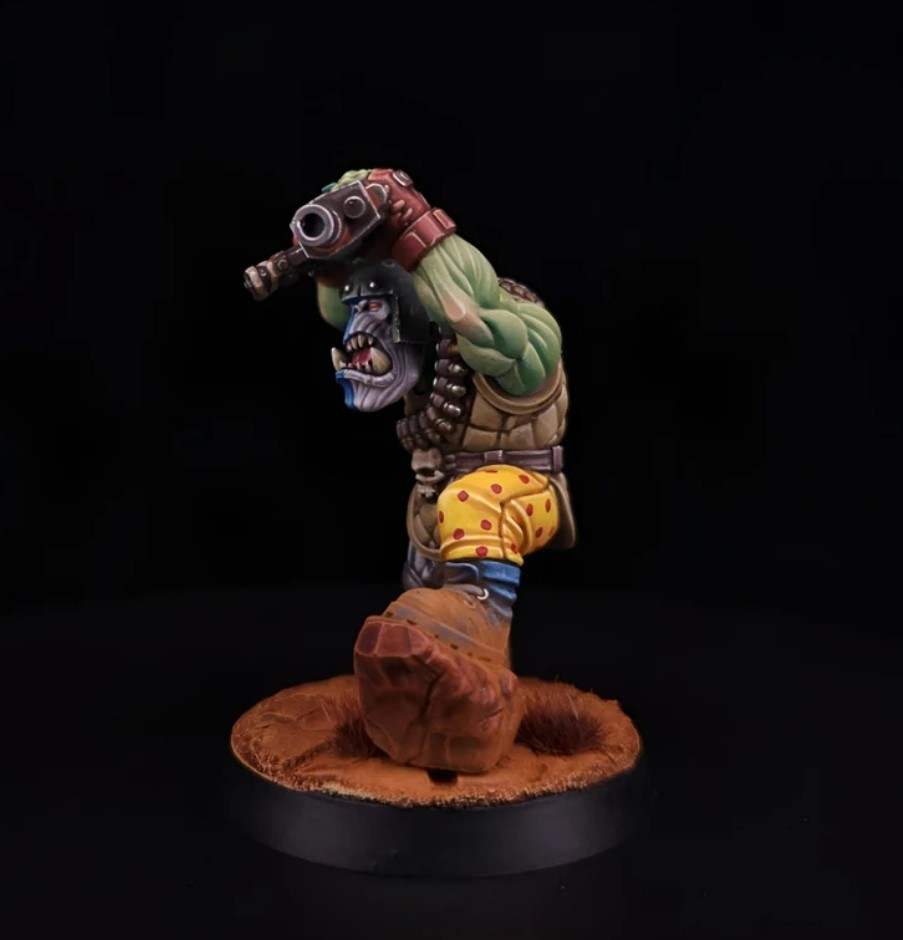3D Printable Space Orc Crazy Shooter by Hardcore Miniatures