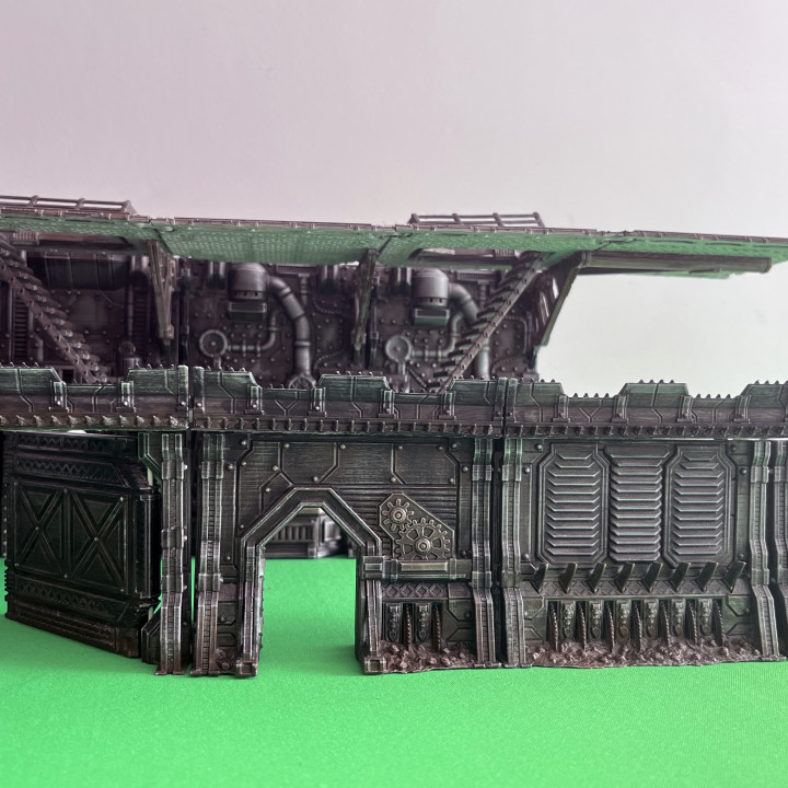 3D Printable 100+ Modular Sci-Fi Terrain by One Man Voice
