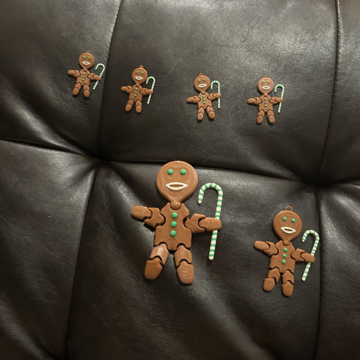 3D Printable Articulating Gingerbread Man Flexi by Buzzle's Bendyz