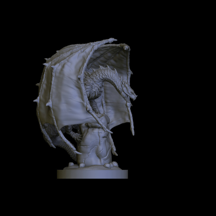 3D Printable Adult Yellow Dragon by Studio Fantasms