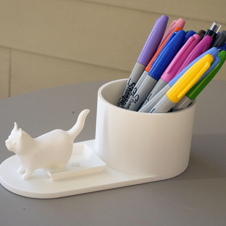 3D Printable Cat litter box pen holder by Philippe Barreaud