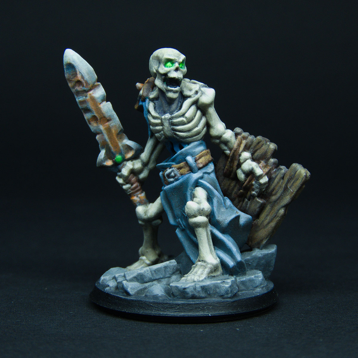 3D Printable Supportless Skeleton Sample Wooden Shield by Arbiter ...