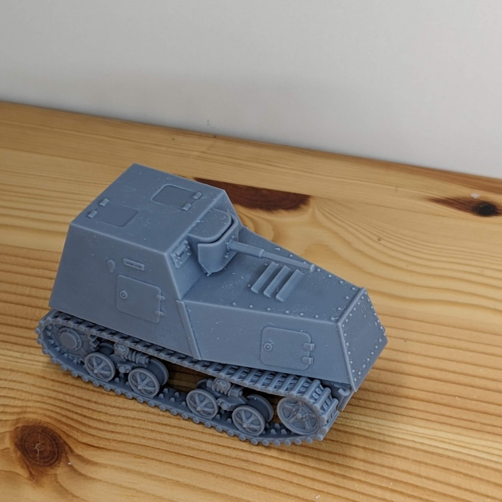 3D Printable Tractor tank KhTZ-16 (USSR, WW2) by Wargame3d