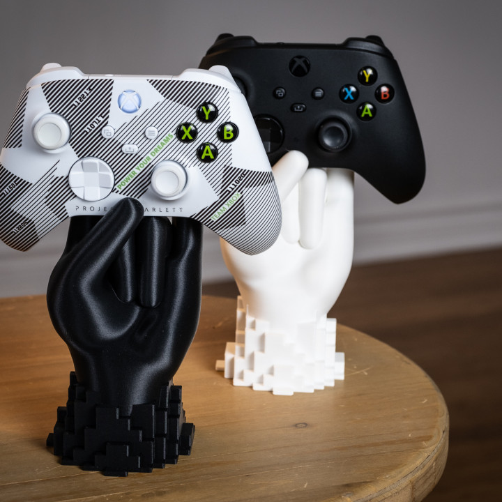 3D Printable Hand Controller Stand - PS5 & Xbox by Holoprops