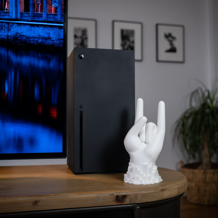 3D Printable Hand Controller Stand - PS5 & Xbox by Holoprops