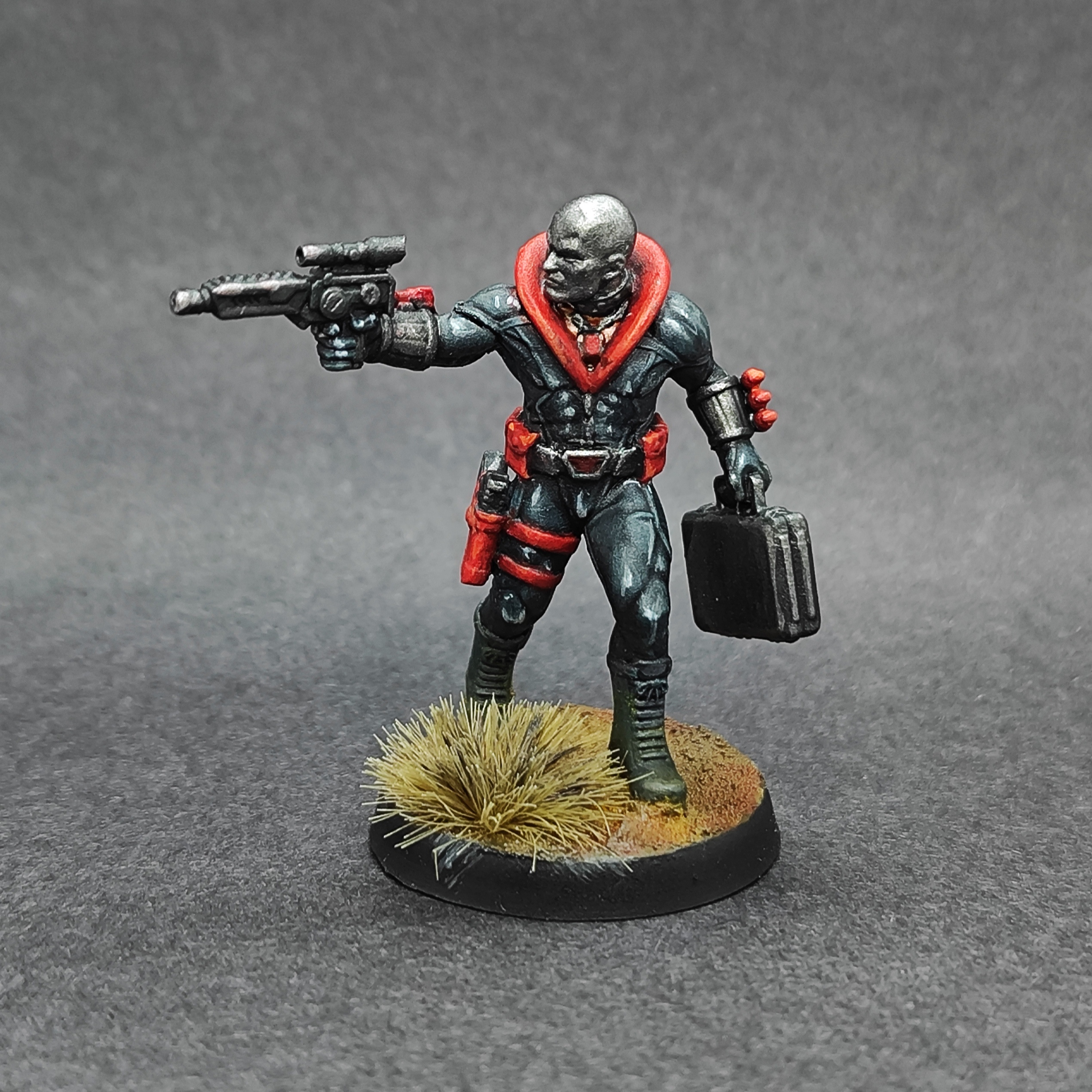 3D Printable Chrome Face by Hardcore Miniatures