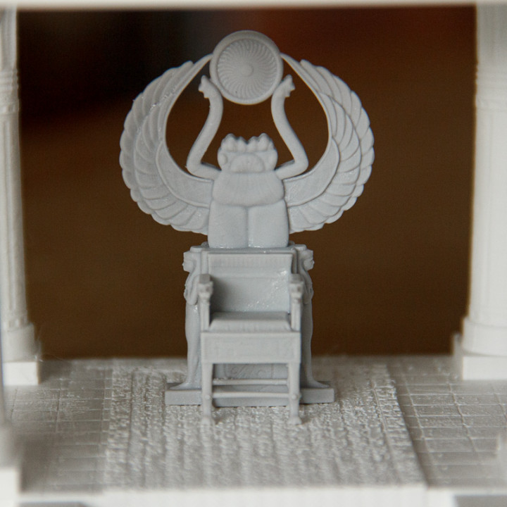 3D Printable Egyptian Throne and Dais - The Last Queen by Gadgetworks
