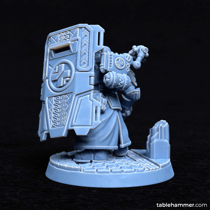 3D Printable Forgeheart Medicus (space dwarf combat medic with shield ...