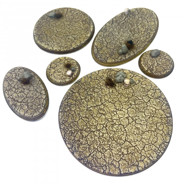3D Printable 33 Piece Cracked Earth Base Set by Custom Miniature Maker