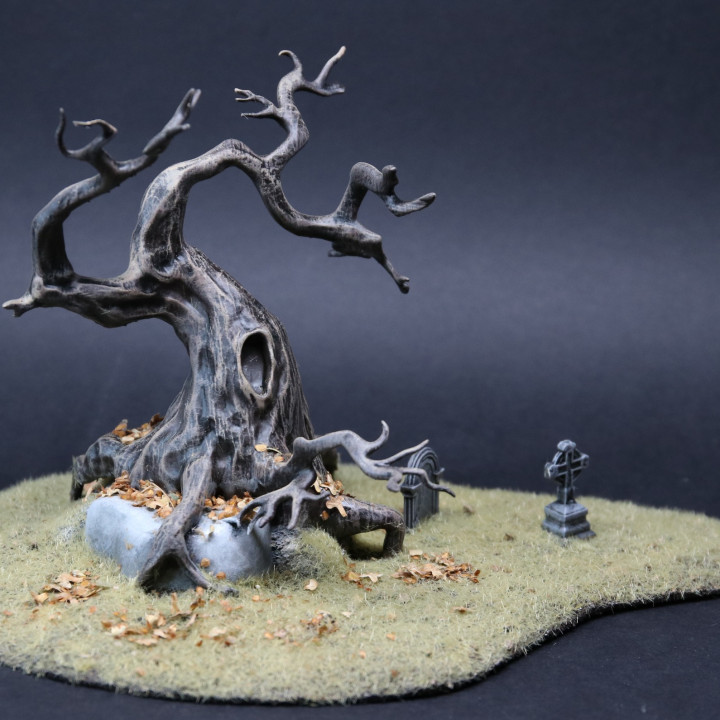3D Printable Creepy Trees for Terrain, Dioramas by Voy Forges