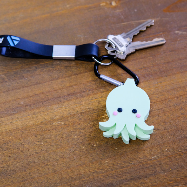 3D Printable Cthulhu Kawaii Keychain by Holoprops