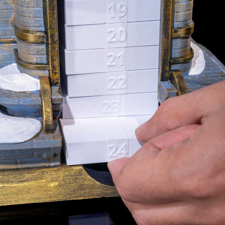 3D Printable Gift-maker Countdown by Stlflix