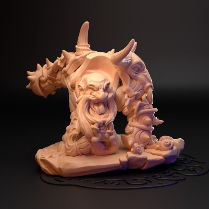 3D Printable Jaw Breaker - Bull hero by Daniel Kałaska