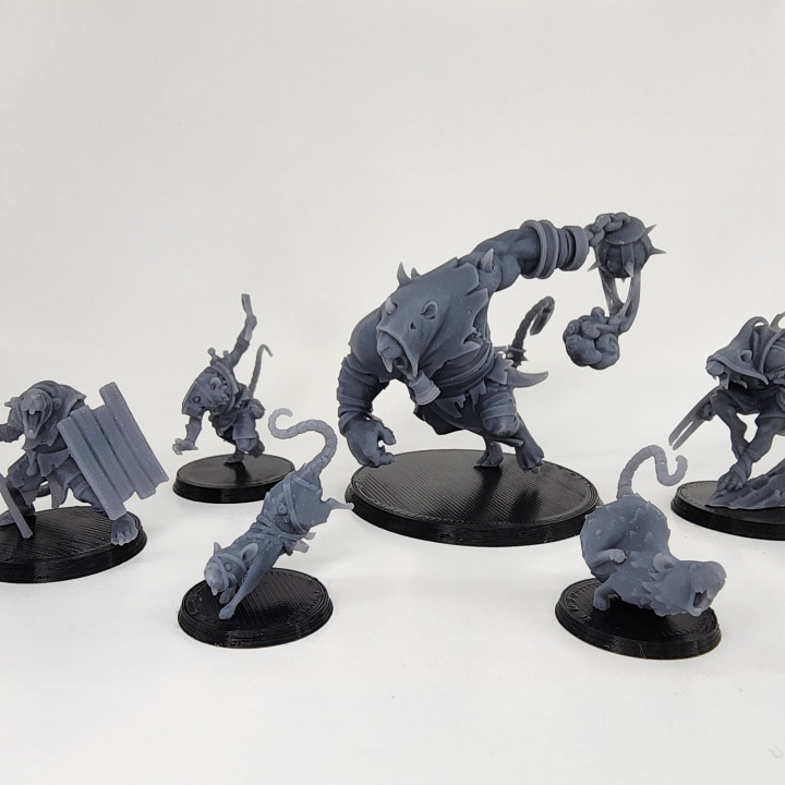 3D Printable Plague Rat Ogre by Manuel Boria