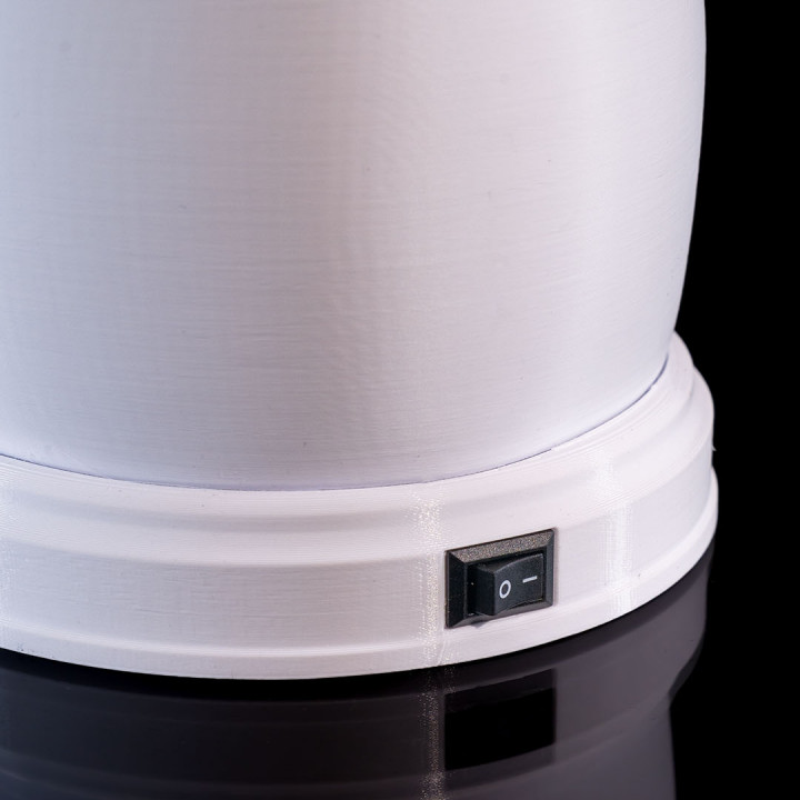 3D Printable Friendly Snowman by Stlflix