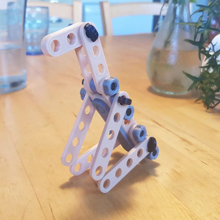 3D Printable STEMFIE Toy Horse by Paulo Kiefe