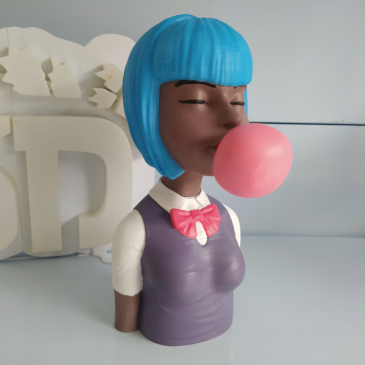 3D Printable BUBBLE GUM GIRL by Luiz Carlos Neves de Oliveira