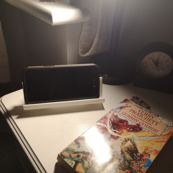 3D Printable Bedside Mobile Phone Holder by Stuart Bateman