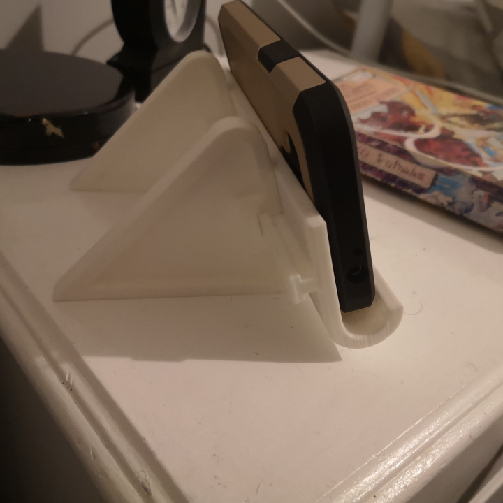 3D Printable Bedside Mobile Phone Holder by Stuart Bateman