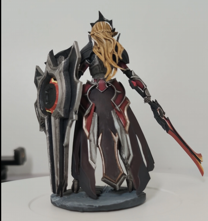 3D Printable Eclipse Champion | 241mm by Bulkamancer Sculpts