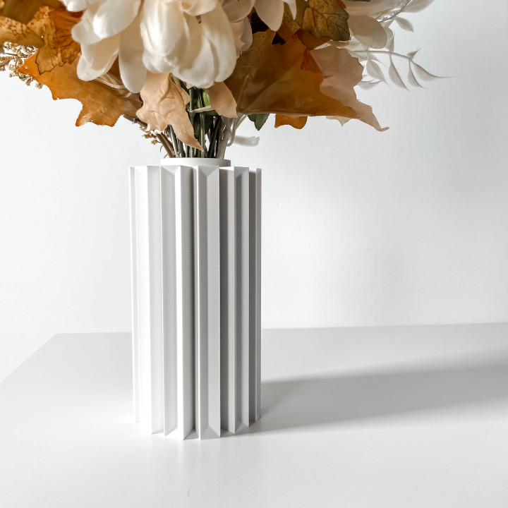 3D Printable The Unda Vase, Modern and Unique Home Decor for Dried and ...