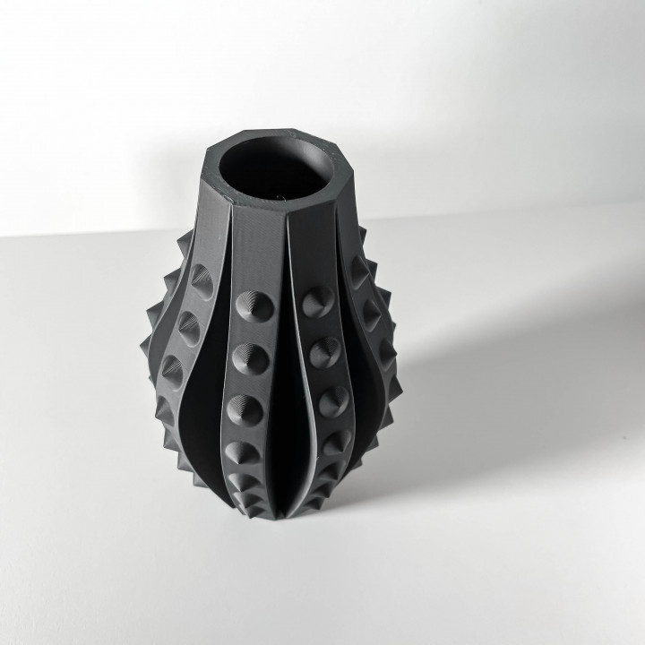 3D Printable The Kinde Vase, Modern and Unique Home Decor for Dried and ...