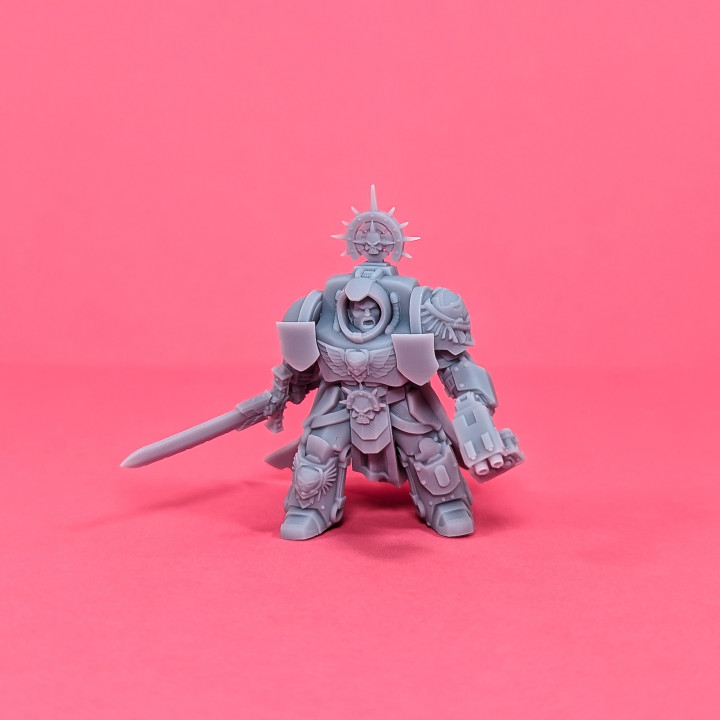3D Printable Armatis Mors - Captain by Print Minis