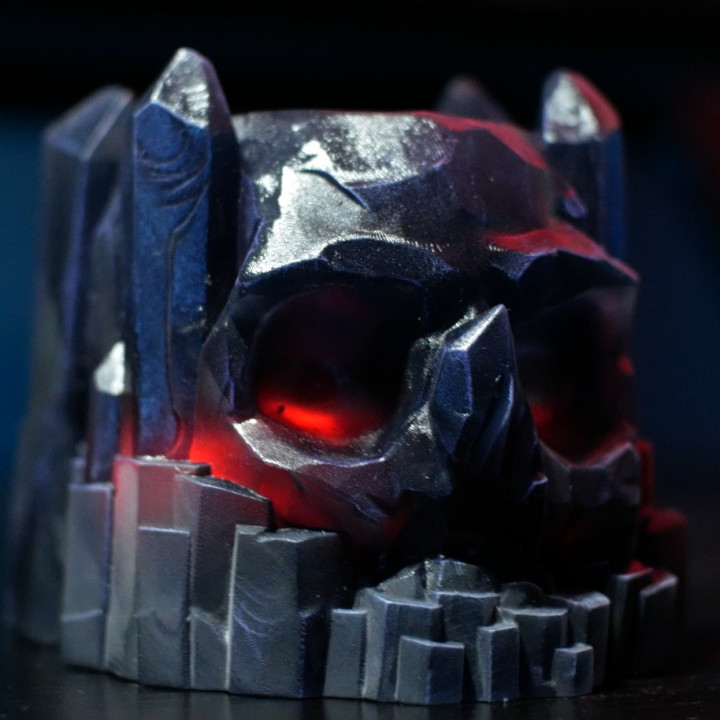 3D Printable Crystal Skull Token Tray by Jason Burns
