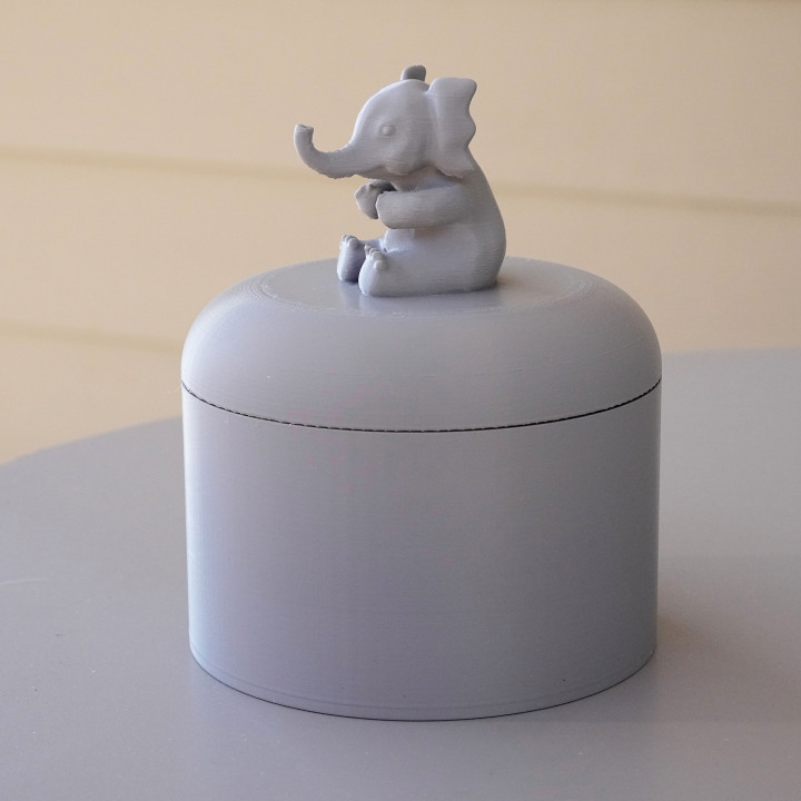 3D Printable Elephant jewelry box by Philippe Barreaud