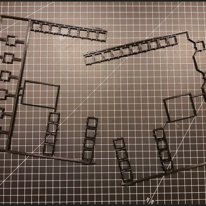 3D Printable CoD Deluxe Hero Overlays by Geers Tyresoil