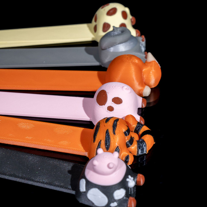 3D Printable Cute Animal Bookmark by Stlflix