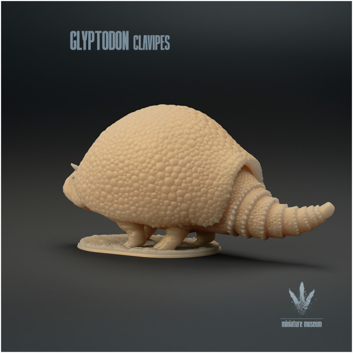 3D Printable Glyptodon clavipes : The Ancient Armadillo by Miniature Museum