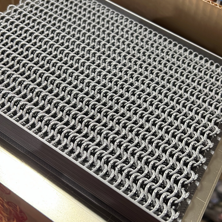 3D Printable Chainmail Armor v2.1 - Create your own super light ...