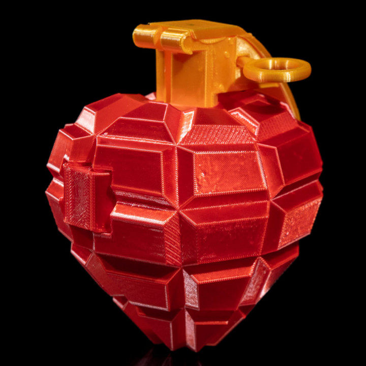 3D Printable Love Grenade by Stlflix