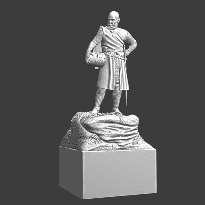 3D Printable Medieval Crusader knight stand with helmet by Northern ...