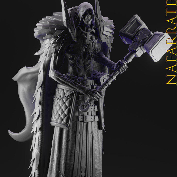 3D Printable Skeleton King by Nafarrate Designs