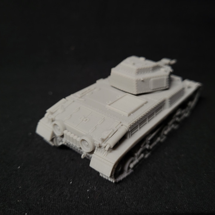 3D Printable 40M Turan I (40mm gun)+41M Turan II (75mm gun) + 3 Tankmen ...
