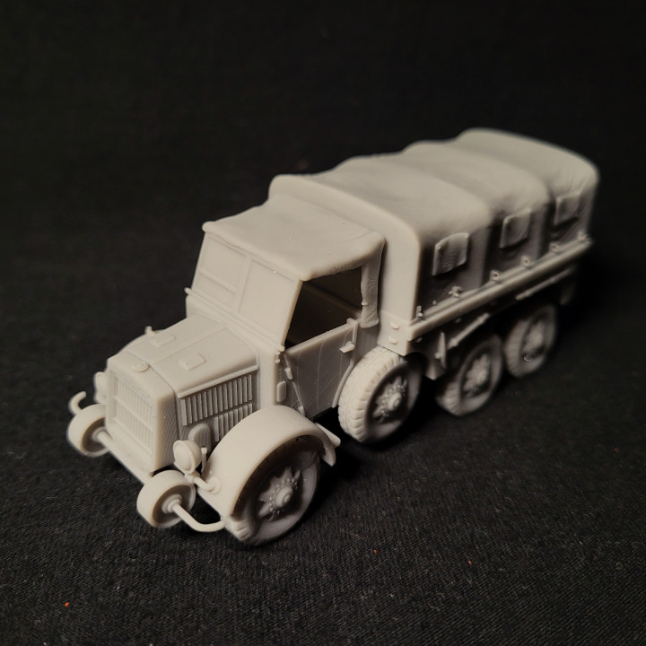 3D Printable Rába 38M Botond (Hungary, WW2) by Wargame3d
