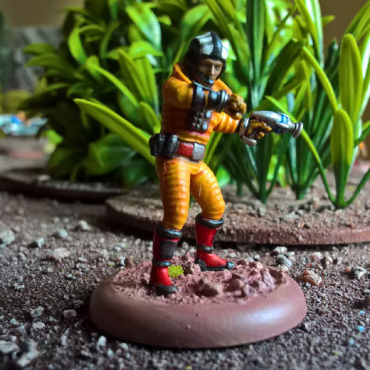 3D Printable Retro Astronaut Bundle by Cold War Miniatures