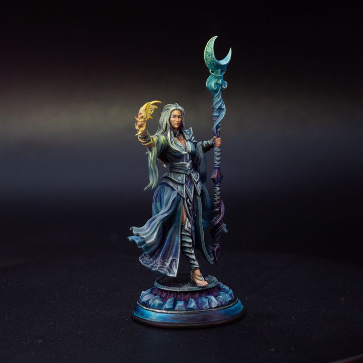 3D Print of Drow High Priestess of the Moon - Kadna Glyndrel by ...