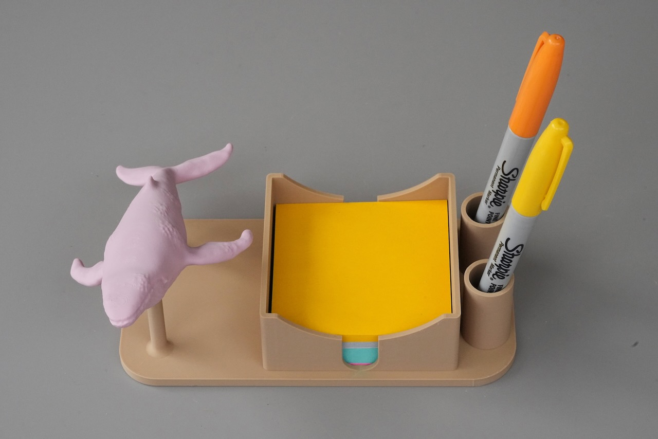 3D Printable Whale Post-It dispenser by Philippe Barreaud