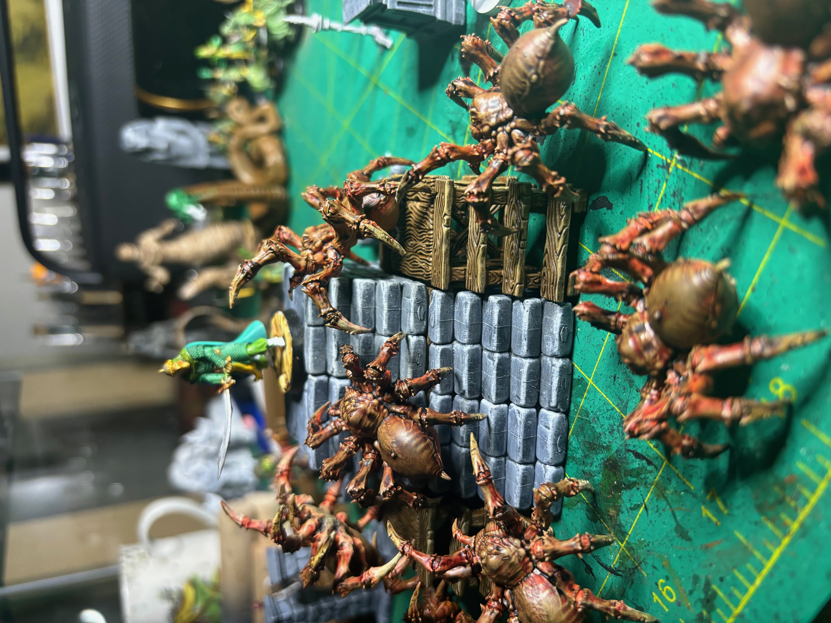 3D Printable Giant Spider Bundle by Dungeon Dog